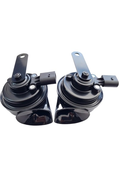 Hella Vw Volkswagen Passat B8 2015-2020 Korna Takımı 3Q0951221C 3Q0951223C Hella Vw Volkswagen Passat B8 2015-2020 Korna Takımı 3Q0951221C 3Q0951223C