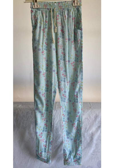 Laurel Butik Çiçek Desenli Bilek Lastikli Yazlık Pantolon Laurel Butik Çiçek Desenli Bilek Lastikli Yazlık Pantolon