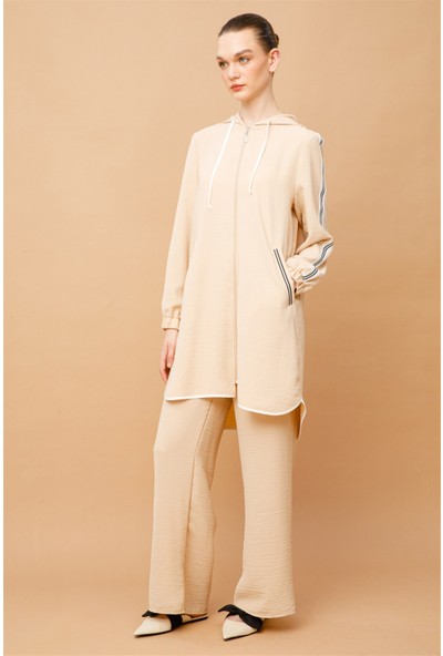 Micca Beyaz Garnili Ara Boy Spor Kap Tunik-Taş