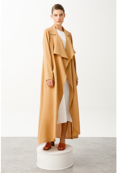 Micca Cep Kenarı Taş Işleme Volanlı Rahat Çok Amaçlı Kap Ferace-Camel