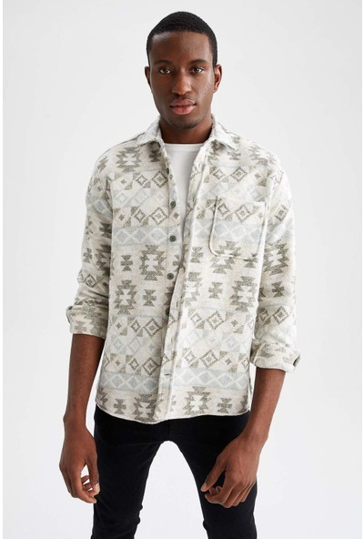 DeFacto Regular Fit Uzun Kollu Desenli Gömlek X5225AZ22AU