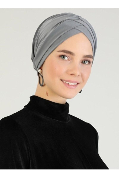 Naciye Sultan Tesettür Çapraz Deniz Bonesi Üç Bantlı Hazır Türban Gri Naciye Sultan Tesettür Çapraz Deniz Bonesi Üç Bantlı Hazır Türban Gri