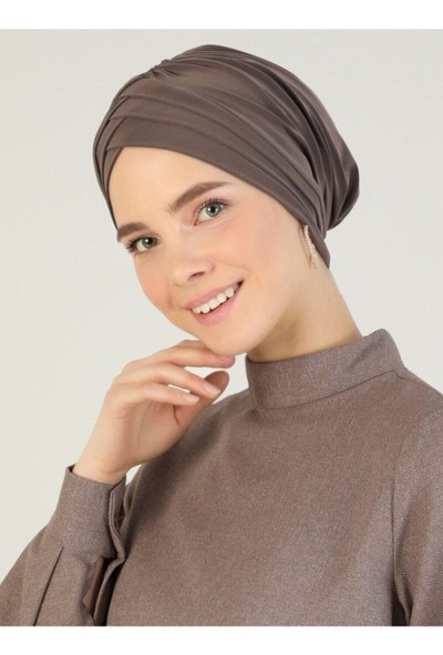 Naciye Sultan Tesettür Çapraz Deniz Bonesi Üç Bantlı Hazır Türban Koyu Vizon Naciye Sultan Tesettür Çapraz Deniz Bonesi Üç Bantlı Hazır Türban Koyu Vizon