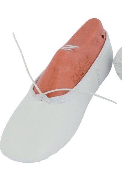 Rhytmine A03 Beyaz Tek Taban Deri Bale Patiği Rhytmine A03 Beyaz Tek Taban Deri Bale Patiği