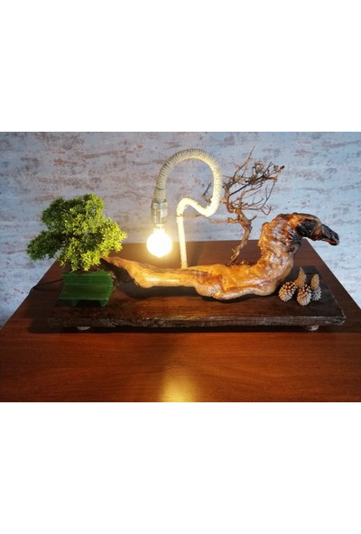 Ahşap Dünyası Masa Lambası
