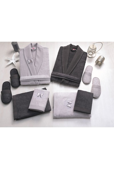 Cotton Box 3D Nakışlı Bambu Aile Bornoz Seti - Gri Antrasit Cotton Box 3D Nakışlı Bambu Aile Bornoz Seti - Gri Antrasit