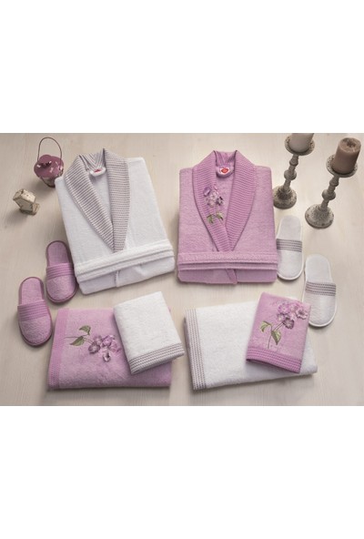 Cottonbox Bambu Aile Bornoz Takımı Güpürlü Lila-Beyaz Cottonbox Bambu Aile Bornoz Takımı Güpürlü Lila-Beyaz