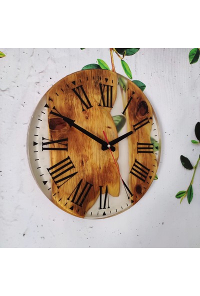 Birsev Epoksi Duvar Saati Ahşapla Özdeşleşmiş El Işçiliği Hediyelik Dekor Ürünü 30 cm Çapında. Birsev Epoksi Duvar Saati Ahşapla Özdeşleşmiş El Işçiliği Hediyelik Dekor Ürünü 30 cm Çapında.