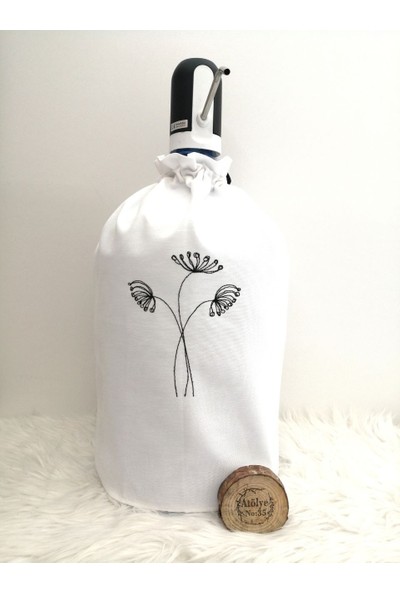 Atölye No 35 Tarhana Otu Nakışlı Damacana Kılıfı Beyaz