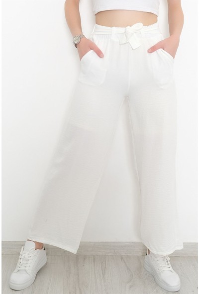 İlkecim Butik Kemerli Ayrobin Pantolon Beyaz - 330195.1577. İlkecim Butik Kemerli Ayrobin Pantolon Beyaz - 330195.1577.