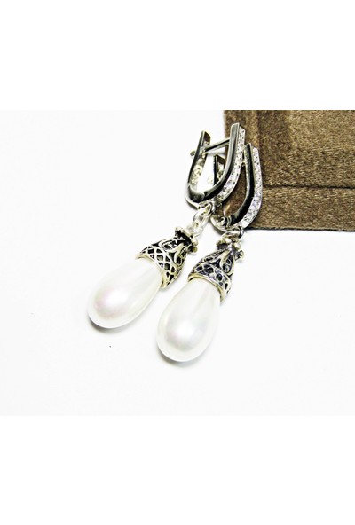 Lilah Gümüş Tr Gümüş Damla İnci Otantik Kadın Küpe Lilah Gümüş Tr Gümüş Damla İnci Otantik Kadın Küpe