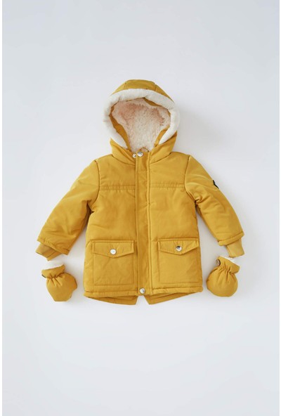 DeFacto Erkek Bebek Regular Fit Kapüşonlu Pelüş Astar Mont U4489A222WN DeFacto Erkek Bebek Regular Fit Kapüşonlu Pelüş Astar Mont U4489A222WN