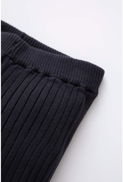 DeFacto Kız Bebek Regular Fit Triko Tayt X5804A222WN