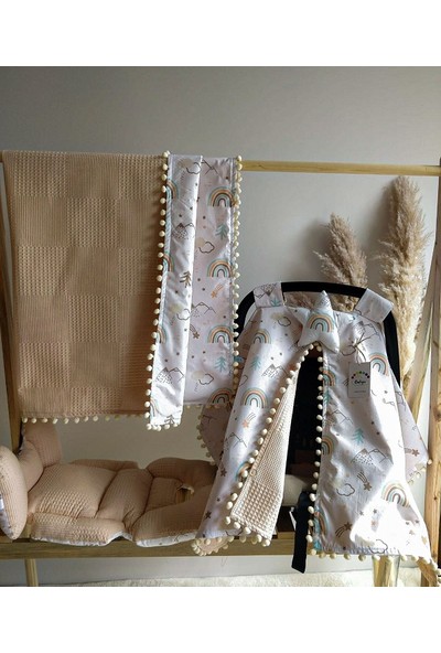 Raduga Collection Çift Taraflı Puset Örtüsü+Puset Minderi+Battaniye Açık Bej Gökkuşağı Raduga Collection Çift Taraflı Puset Örtüsü+Puset Minderi+Battaniye Açık Bej Gökkuşağı