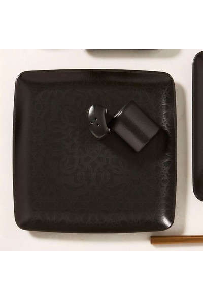 Güral Porselen Siyah Kare Servis Tabağı 30 cm GBSORD31X30DU102515 Güral Porselen Siyah Kare Servis Tabağı 30 cm GBSORD31X30DU102515