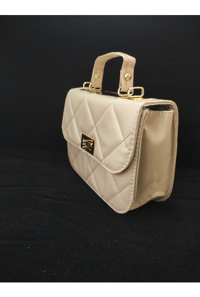 Hediyelik Avm Tokalı Baklava Desen Çanta Bej Hediyelik Avm Tokalı Baklava Desen Çanta Bej