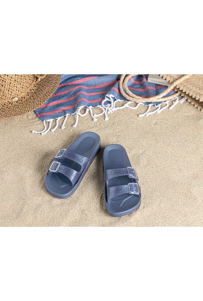 English Home Bright Kadın Sokak Terliği 40 Lacivert English Home Bright Kadın Sokak Terliği 40 Lacivert