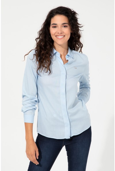 U.S. Polo Assn. Kadın Açık Mavi Gömlek 50254550-VR003 U.S. Polo Assn. Kadın Açık Mavi Gömlek 50254550-VR003