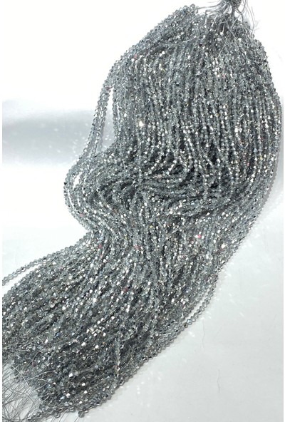 Limelia Gümüş Pramit Dizi Kristal Boncuk 4 mm Limelia Gümüş Pramit Dizi Kristal Boncuk 4 mm