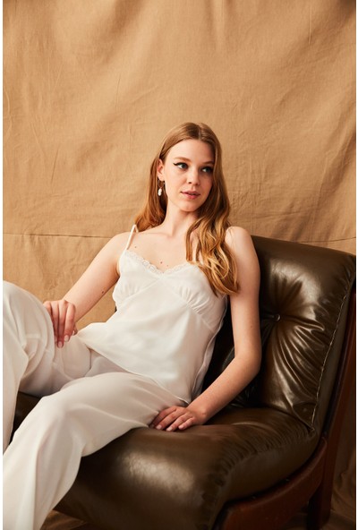 Penti Kar Beyaz Bridal Deate Satin Atlet