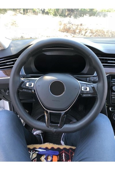 Volkswagen Passat B8 Uyumlu Deri Direksiyon Kılıfı Kaliteli Dikmeli