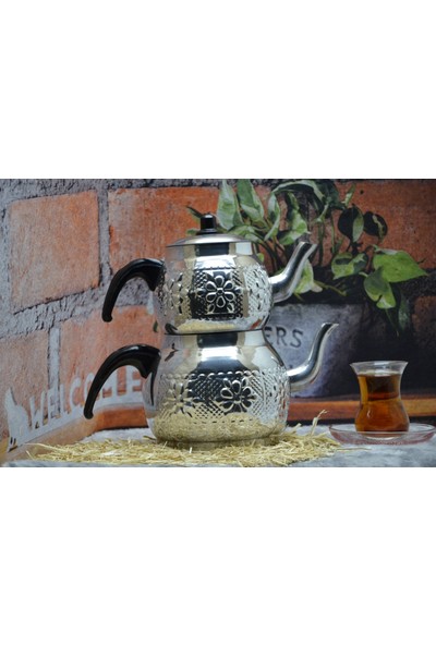 Qpazar Alüminyum Motifli Desenli Çaydanlık No:4 (2,3 Litre 5 Kişilik) Qpazar Alüminyum Motifli Desenli Çaydanlık No:4 (2,3 Litre 5 Kişilik)