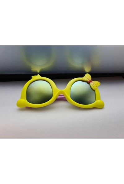 Bi Dünya Saat Aksesuar Kelebek Figürlü Çocuk Güneş Gözlüğü Bi Dünya Saat Aksesuar Kelebek Figürlü Çocuk Güneş Gözlüğü