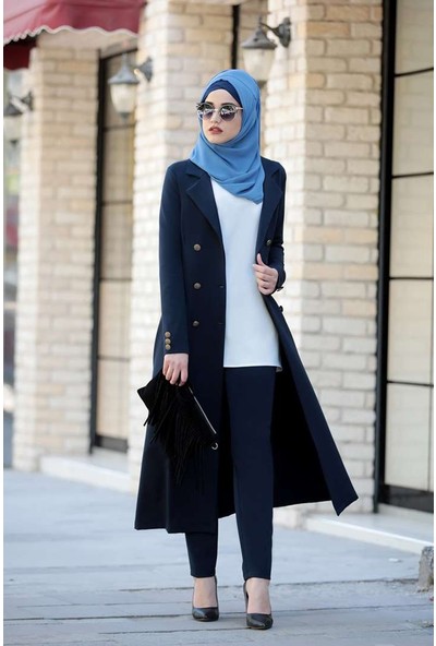 Piennar Rabia Önü Çift Düğmeli Mevsimlik Ikili Tesettür Blazer Takım Lacivert Piennar Rabia Önü Çift Düğmeli Mevsimlik Ikili Tesettür Blazer Takım Lacivert