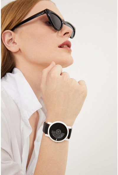 Aqua di Polo Unisex Siyah Deri Kordonlu Analog Kol Saati APL98B1285M29 Aqua di Polo Unisex Siyah Deri Kordonlu Analog Kol Saati APL98B1285M29