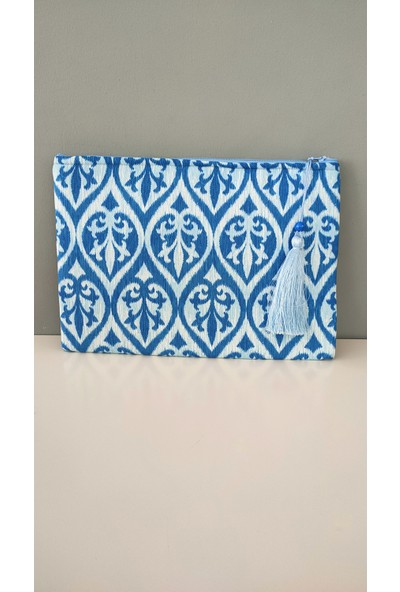 Açık Mavi Zemin Üzerine Etnik Desenli Clutch