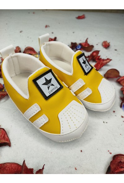 Pamily Erkek Yandan Çizgili Bağcıksız Ilk Adım Yürüyüş Ayakkabısı 0-6AY Pamily Erkek Yandan Çizgili Bağcıksız Ilk Adım Yürüyüş Ayakkabısı 0-6AY