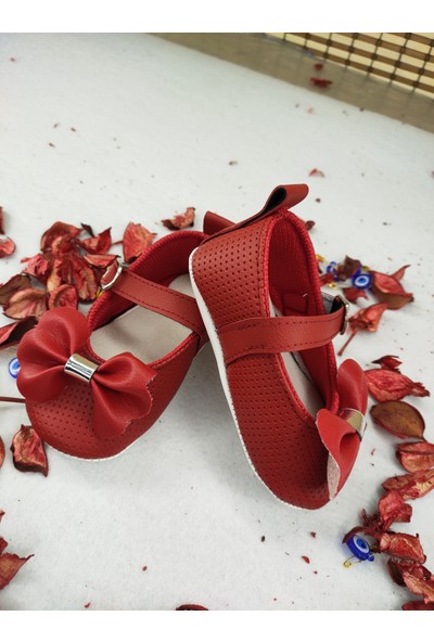 Pamily Kız Rugan Fiyonklu Yenidoğan Cırtlı Ilk Adım Yürüyüş Ayakkabısı 0- 6 Ay