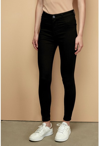 Penti Siyah Push Up Jegging