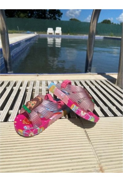 Devida Gezer Yazlık Kaydırmaz Taban Kız Bebe Terlik Devida Gezer Yazlık Kaydırmaz Taban Kız Bebe Terlik