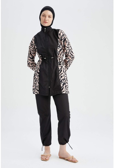 DeFacto Regular Fit Leopar Desenli Fermuarlı 4'lü Burkini X3385AZ22HS DeFacto Regular Fit Leopar Desenli Fermuarlı 4'lü Burkini X3385AZ22HS