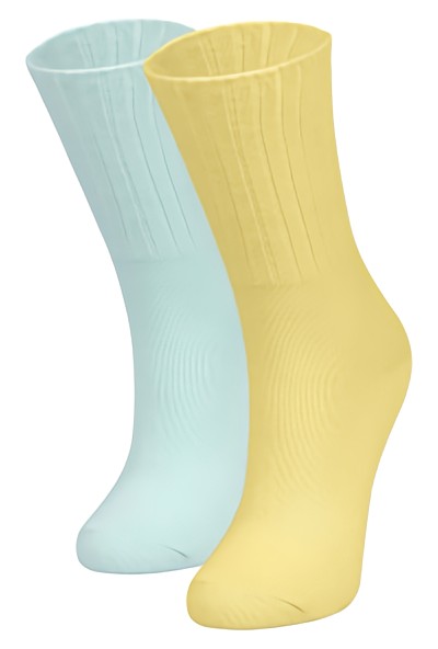 Yazlık Okaliptüs Kokulu 2 Çift Bir Arada Kadın Uyku Çorabı Yazlık Okaliptüs Kokulu 2 Çift Bir Arada Kadın Uyku Çorabı