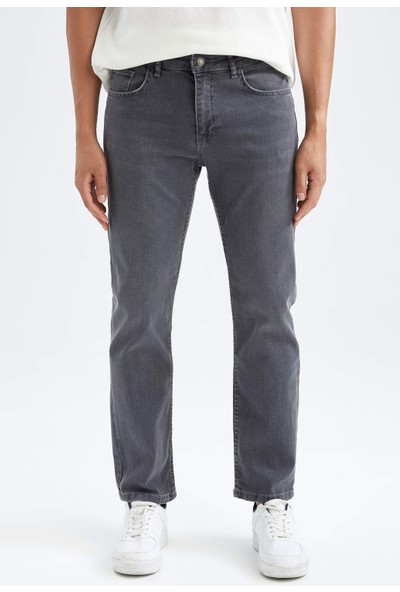 DeFacto Sergio Regular Fit Normal Bel Boru Paça Jean PANTOLON R8812AZ22AU DeFacto Sergio Regular Fit Normal Bel Boru Paça Jean PANTOLON R8812AZ22AU