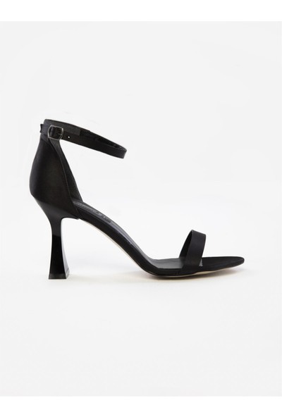 London&London Zenne Siyah Saten Topuklu London&London Zenne Siyah Saten Topuklu