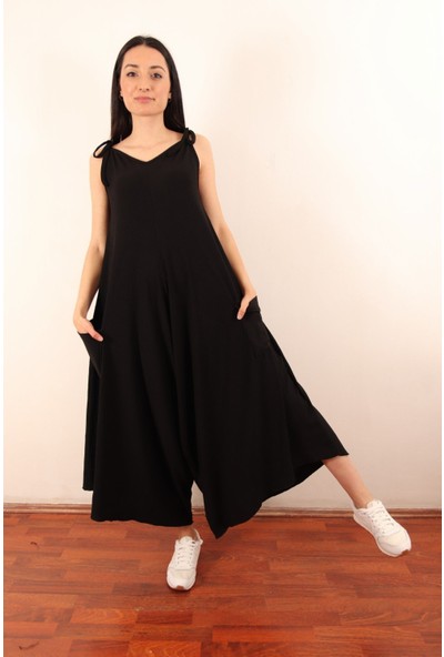 Serilda Moda Kadın Omuzdan Bağlamalı Cepli Bürümcük Şalvar Tulum