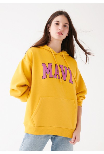 Mavi Logo Baskılı Kapüşonlu Sarı Sweatshirt