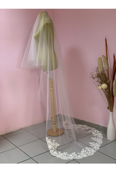 Ş&G Gelinlik Uzun Gipür Işlemeli Duvak