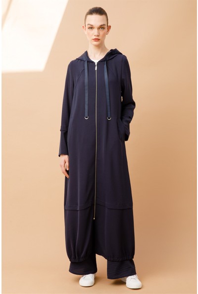 Micca Grogren Garni Detaylı Tam Boy Zor Kırışan Nefes Alan Kumaştan Spor Kap-Laci