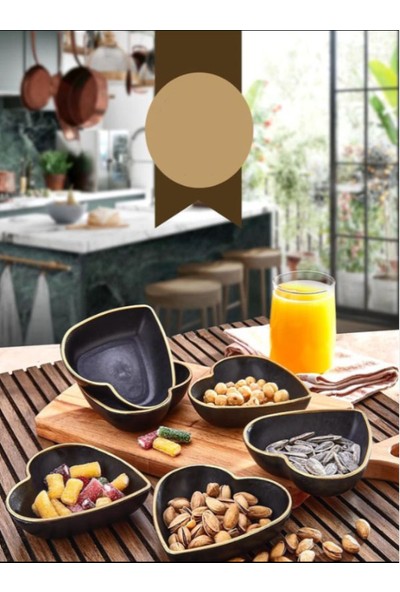 Elimin Ucunda 6'lı Plastik Çerez-Kase Takımı Elimin Ucunda 6'lı Plastik Çerez-Kase Takımı