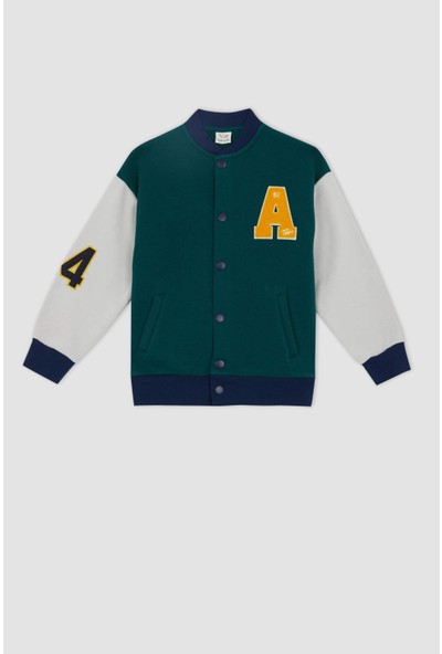 DeFacto Erkek Çocuk Oversize Fit Kolej Yaka Kalın Sweatshirt Kumaşı Hırka X8380A622AU DeFacto Erkek Çocuk Oversize Fit Kolej Yaka Kalın Sweatshirt Kumaşı Hırka X8380A622AU