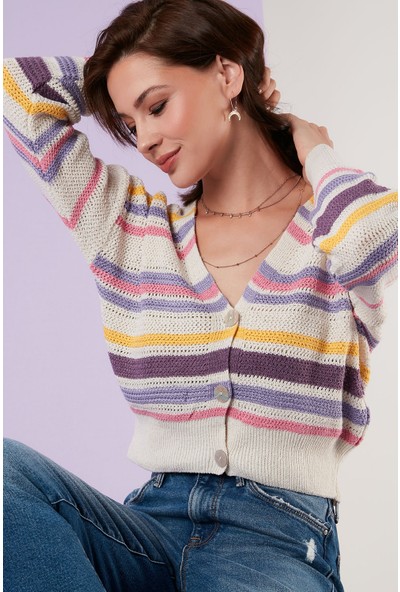 Lela V Yaka Ajurlu Triko Crop Hırka Bayan Hırka 6071484 Lela V Yaka Ajurlu Triko Crop Hırka Bayan Hırka 6071484