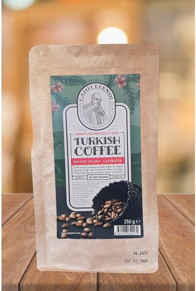 Cahit Efendi Coffee Dream 250 gr Öğütülmemiş Çekirdek Türk Kahvesi. Sert İçim Kraft Ambalajında Özel Seri Cahit Efendi Coffee Dream 250 gr Öğütülmemiş Çekirdek Türk Kahvesi. Sert İçim Kraft Ambalajında Özel Seri
