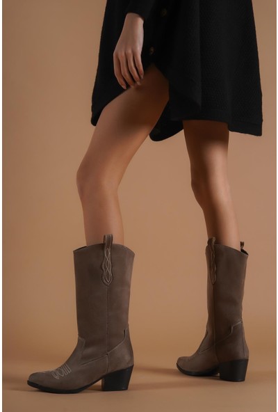 Basskan Bayan Gri Wizy Nakış Detaylı Kovboy Çizme