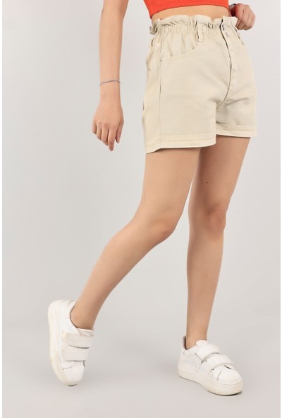 Bkmc Duble Paça Bel Lastikli Kot Şort Bej Bkmc Duble Paça Bel Lastikli Kot Şort Bej