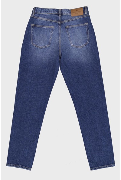 Cross Jeans Julian Orta Mavi Normal Bel Düğmeli Tapered Fit Jean Pantolon E 4401-014 Cross Jeans Julian Orta Mavi Normal Bel Düğmeli Tapered Fit Jean Pantolon E 4401-014