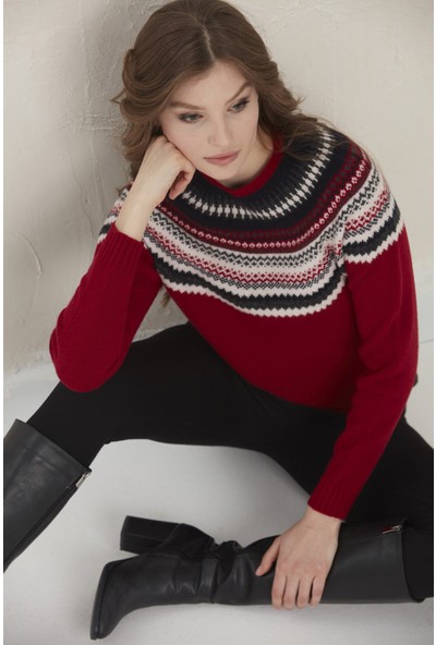 Desen Triko Kadın Sıfır Yaka Işleme Desenli Yün Kazak K.kırmızı Desen Triko Kadın Sıfır Yaka Işleme Desenli Yün Kazak K.kırmızı
